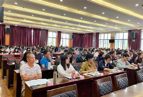 云南工业干部培训基地“送教入市”助推安宁市工业经济高质量发展 昆明理工大学