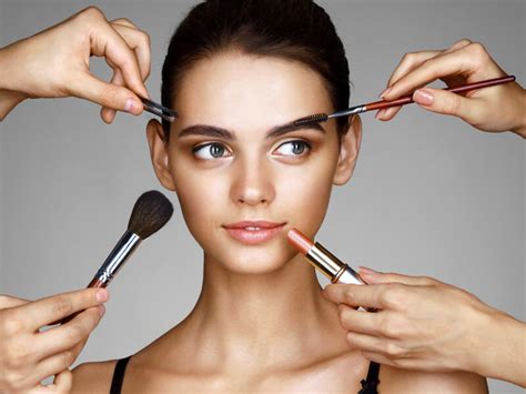 Makeup Tips How To Apply Face Eye Lip Makeup In The Correct Order