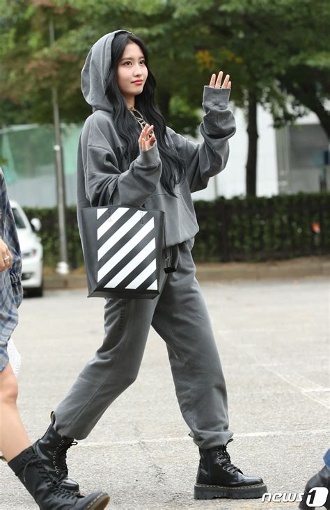 Pin By Alisha On Twice Kpop Fashion Outfits Korean Street Fashion