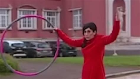 Лажна Марина Абрамовић Србија данас