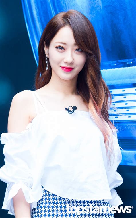 [hd포토] 나인뮤지스 9muses 경리 ‘남심 싹슬이한 눈빛 최시율 기자 톱스타뉴스