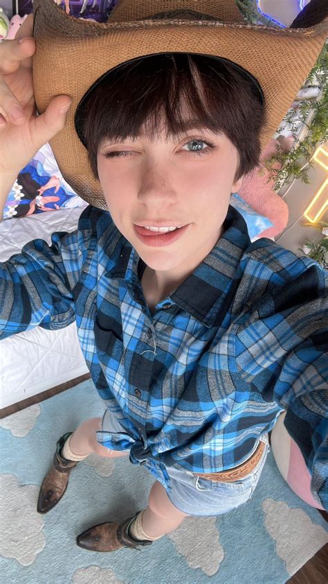 Cowboy Twink Photoset Up On Fansly Rindigowhitefans
