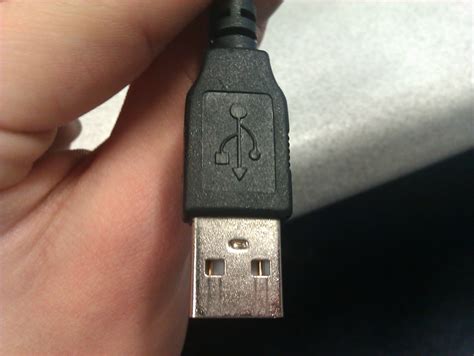 Bit By Bit Computer How To Connect And Set Up A Mouse