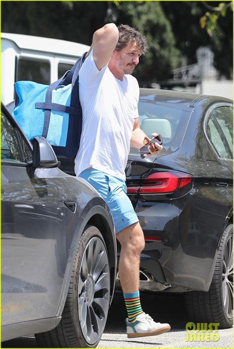 Photo Pedro Pascal Hits The Gym After Met Gala 03 Photo 4929152