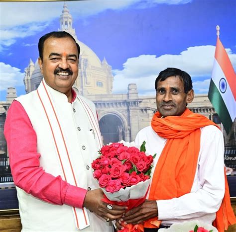 Sanjay Kumar Gupta विश्व शरणार्थी दिवस के अवसर पर सम्पूर्ण विश्व की मानवता हेतु वसुधैव