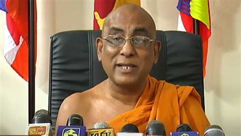 කෝටි 34 වාහනවලට ලක්‍ෂයක තෙල් ගහනවනම් විදුලි බිල ගෙවන්න බැරි ඇයි