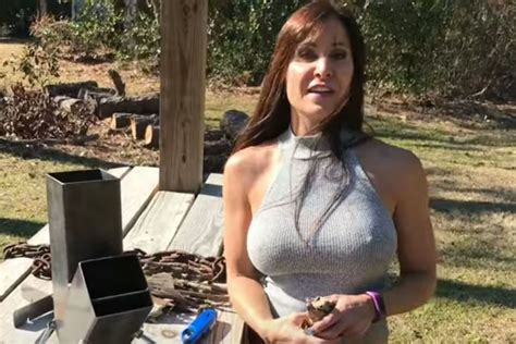 Farm Girl Jenbanshee Moon Jennifer King 1966 Rocket Stoves Farm