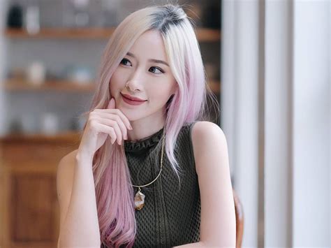 Nhan Sắc Xinh đẹp Của Hot Girl Nổi đình đám Nhất Indonesia Gương Mặt