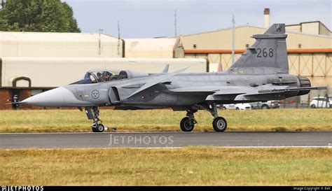 39268 Saab JAS 39C Gripen Sweden Air Force Eeli JetPhotos