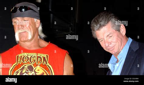 HULK HOGAN VINCE McMAHON K29656AR SD0318 PRESS CONFERENCE ANNOUNCING