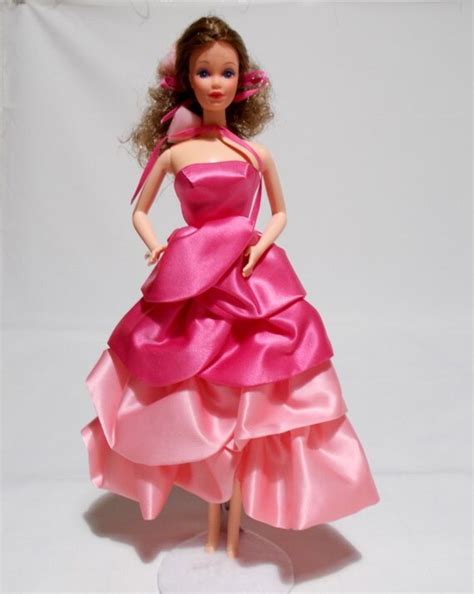 Sweet Roses Pj Barbie Doll Original Dress Ring 1983 Steffie