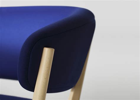 Maruni Wood Industry To Launch Two New Sofas In Milan