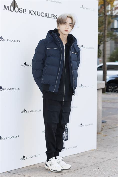 더쿠 오늘자 더보이즈 덥뮤다 무스너클 포토콜 기사사진 