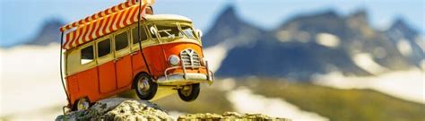 how to do dynamic product meta data in magento using gtm