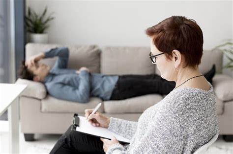 Depressão ansiedade e burnout diferenças e tratamentos Summit Saúde