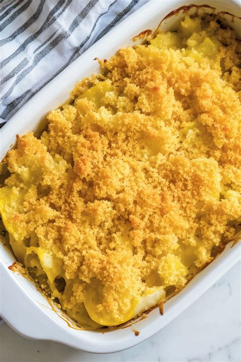 Best Yellow Squash Casserole