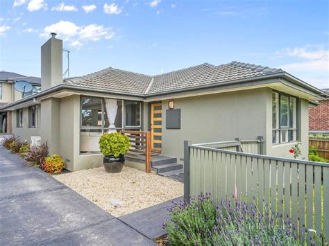 1 322 Waverley Road Mount Waverley Vic 3149 Unit For Sale