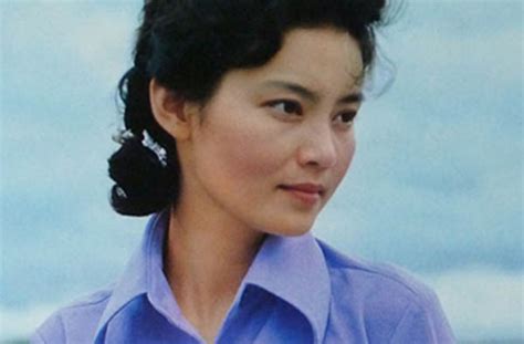 潘虹年轻时的照片 虽然渐渐老去但是依旧美丽秀目网