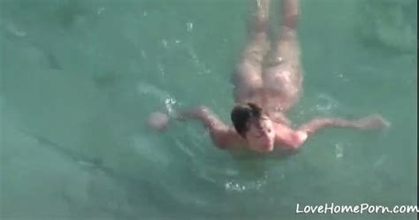Sex In The Sea Is A Must When On A Vacation CamStreams Tv