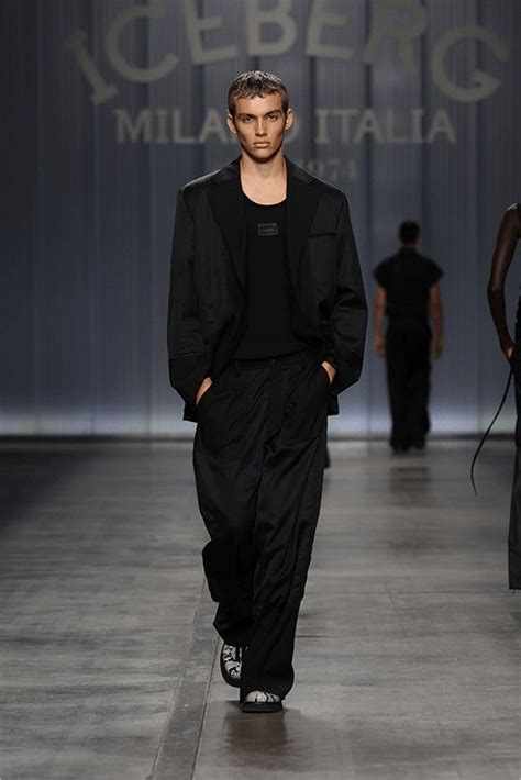 09 Iceberg Spring Summer 23 24 Artofit