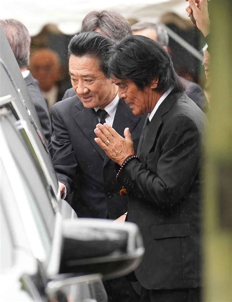 西田敏行さんと最後の別れ 岸部一徳さんら俳優仲間らが葬儀に参列 東京都内の寺院で 産経ニュース