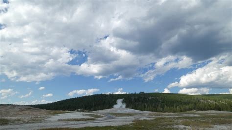 Old Faithful Geyser In Yellowstone National Park Wyoming Image Free