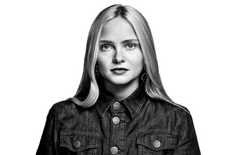 Esben Dalgaards Hustru Kæmper Med Hans Kræftforløb Hun Gennemgår Sit