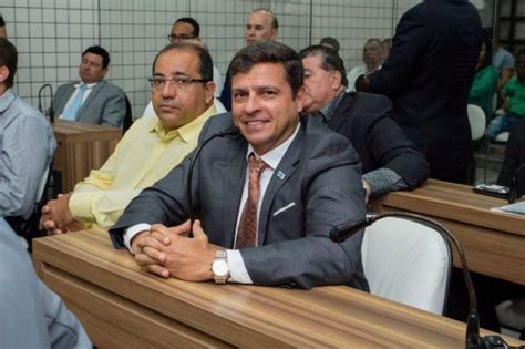 Victor Hugo é eleito votos e assume Prefeitura de Cabedelo Conceição PB Online