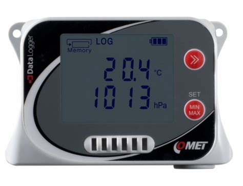 Comet U4130 Temperature Humidity And Pressure Data Logger With Built In Sensors Data Loggers