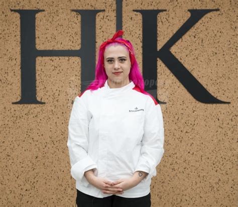 Порнозвезда от Бургас влезе в Hell S Kitchen Черноморски фар