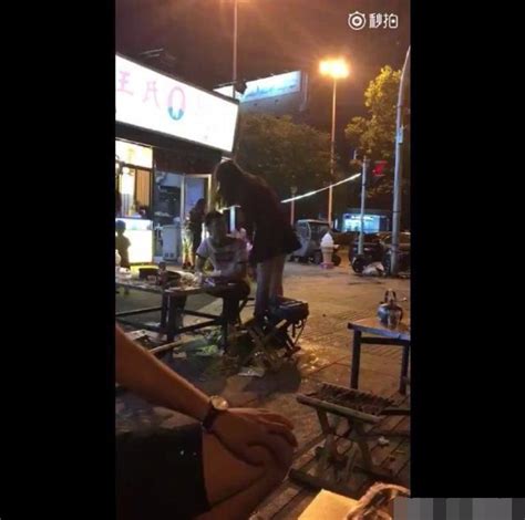 女友连续对男友狂扇巴掌！男子全程淡定承受