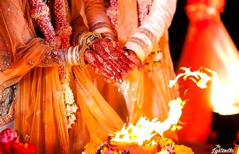 شادی سے چند گھنٹے قبل ہونے والی دلہن ، بہنوئی کے ساتھ فرار تلنگانہ کے