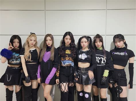 221130 Classy Twitter And Instagram Update Kpopping