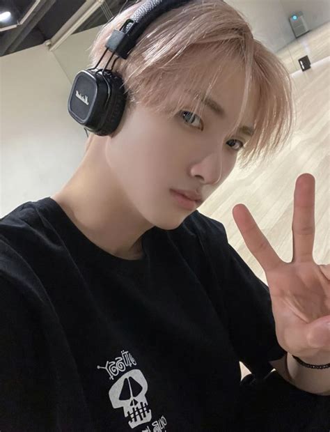 Xikers Park Seeun In 2024 Kpop Rockstar Kpop Guys