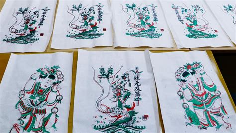 惟真尚美大学生艺术节刻画之美非遗进校园之木版年画艺术赏析活动 山东科技大学新闻网