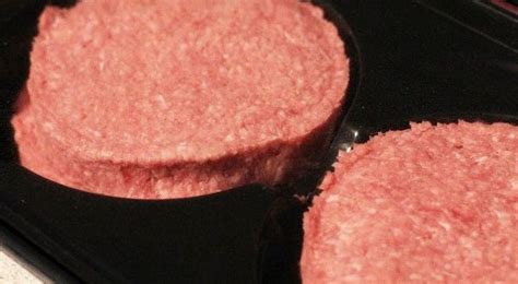 First Lab Grown Burger Served Up Uk