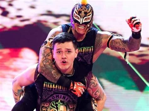 Dominik Mysterio Wife Is He Married To Marie Juliette