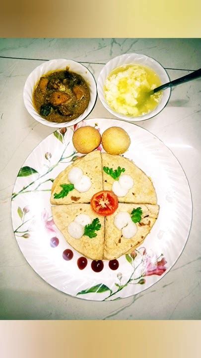 নিরামিষ পটল এর তরকারি গরম গরম রুটির সাথে আজকের Dinner টা🥗🍲 সাজালাম