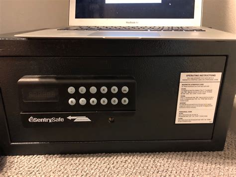 Can T Get My Sentry Safe Code To Work It Just Says E Code Or Hold