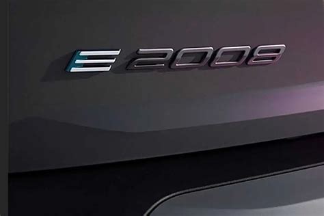 U Ev Peugeot原廠預告小改款2008於54即將亮相，車尾透露純電車型有望動力升級 U Car新聞