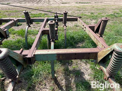 John Deere 1610 Chisel Plow Agriculture Bigiron John Deere 1610 Chisel Plow Agriculture Bigiron