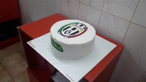 სპორტული ფეხბურთის ტორტი იუვენტუსი ტორტები შეკვეთით 593 756 700 გრანტის ტორტები Youtube