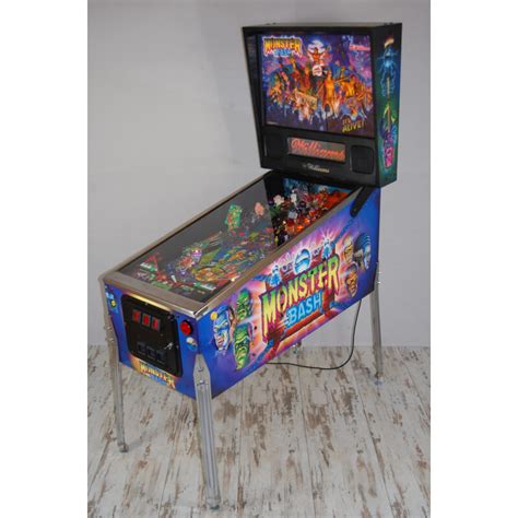 Flipper Monster Bash