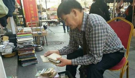 大衣哥朱之文近况如何 不参加活动做商演很久了