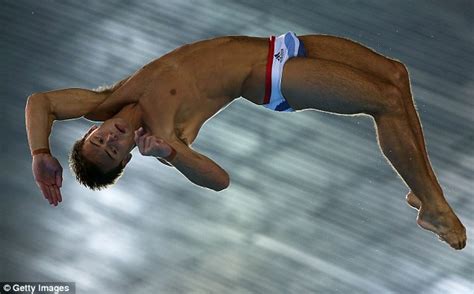 London 2012 Olympics Tom Daley Diving For Gold Daily Mail Online