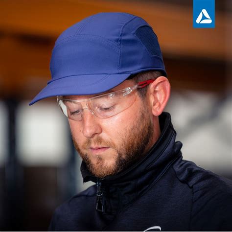 Globus On Linkedin Eyeprotection Workplacesafety