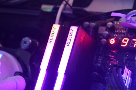 KLEVV CRAS V RGB 32 GB DDR5 7600 CL36 Memory Review Fast Tuner Ready