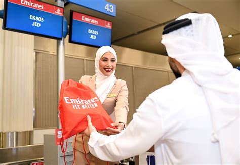 طيران الإمارات تُسخّر إمكانياتها لخدمة ضيوف الرحمن رحلات إضافية