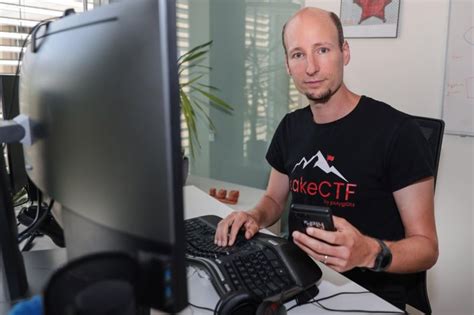 Finding Security Flaws In Android Ahead Of Malicious Hackers Tech Xplore