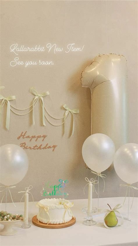 🐰랄라래빗 돌상 백일상 생일상 파티소품 곧만나요👋 랄라래빗이 새로운 파티아이템을 준비하고 있어요 로맨틱한 파티를 위한 사랑스러운 소품들 곧 소개할게요 얼른